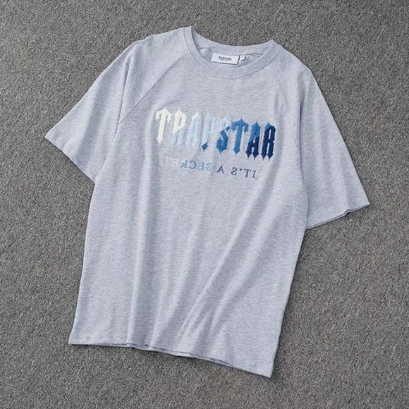Trapstar | Tops | Trapstar Gradient Blue Terry Embroidered Logo Short ...